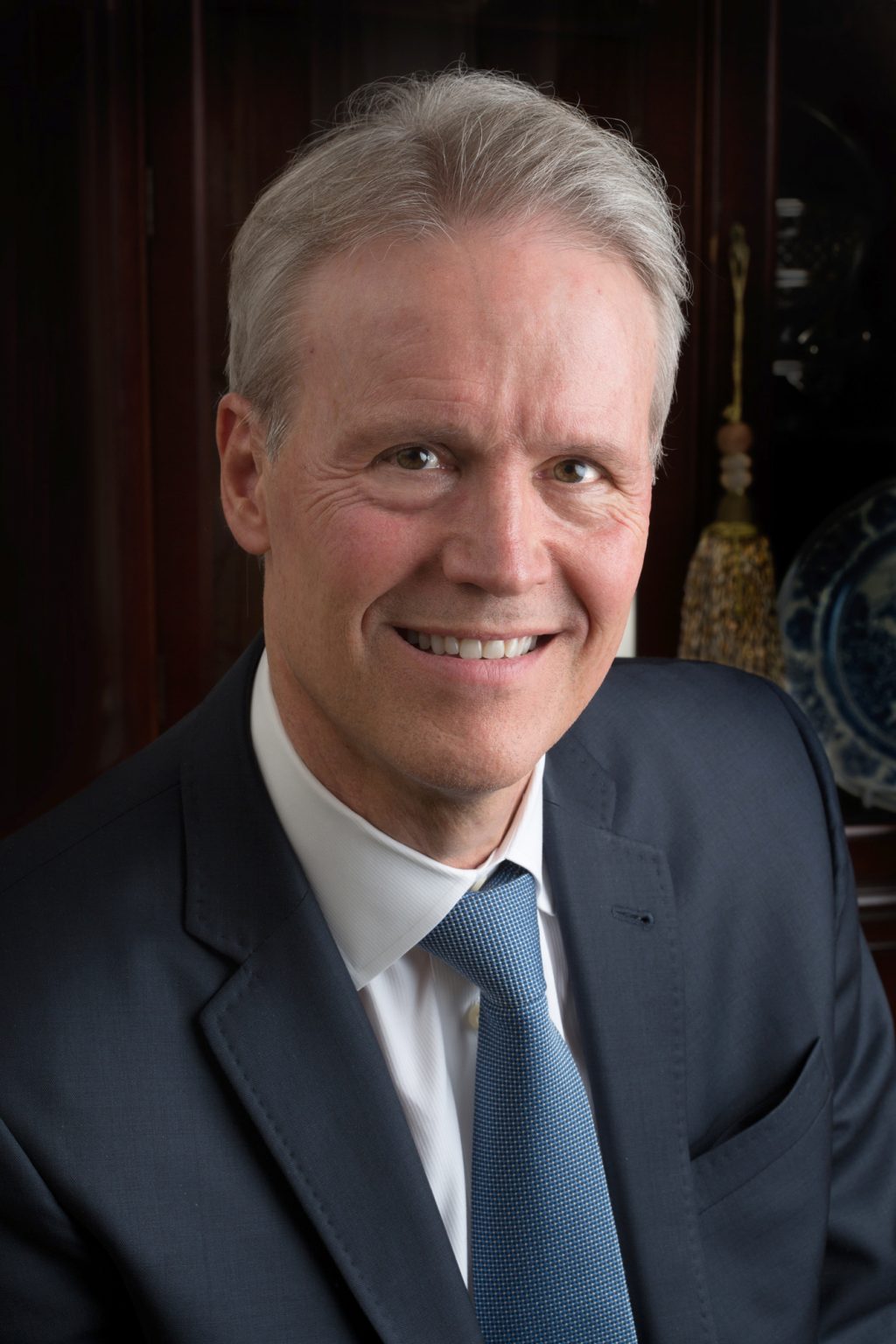 Hellmann to Step Down as Chairman of the DOM at JHBMC | Medicine Matters